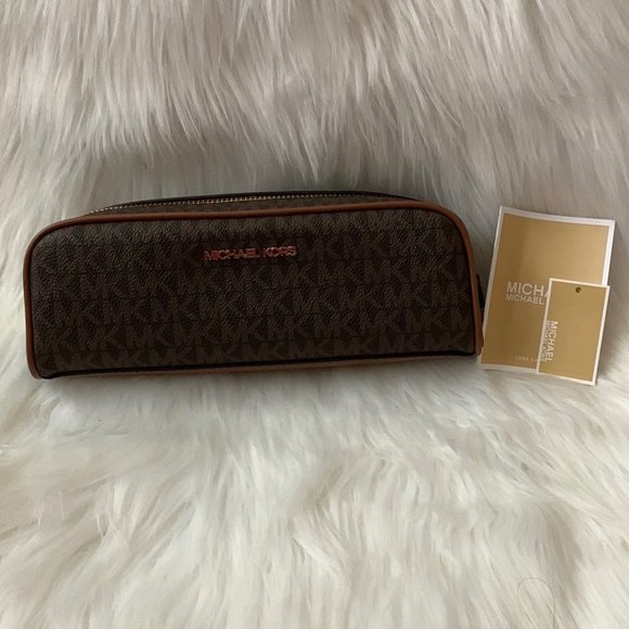 Michael Kors | Bags | Michael Kors Signature Pencilcosmetic Case In ...